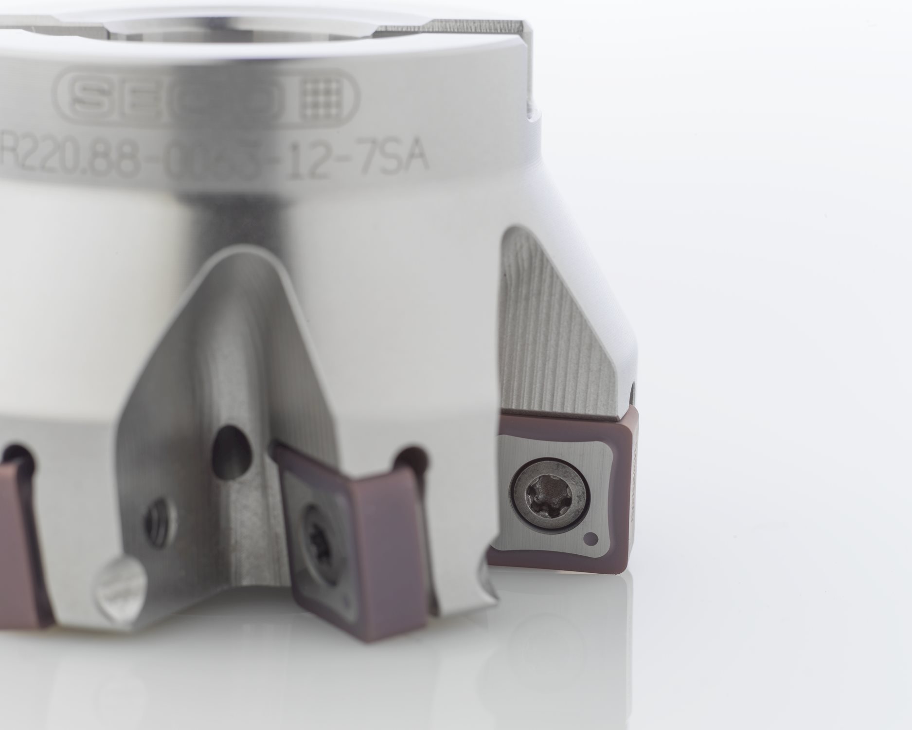 R220.88 - Near 90 - 8-Cutting-edge Double sided Inserts | Secotools.com